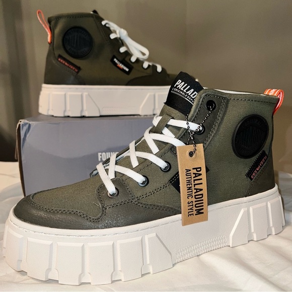 Palladium | Shoes | Palladium Pallatower High Olive Green Hightop ...